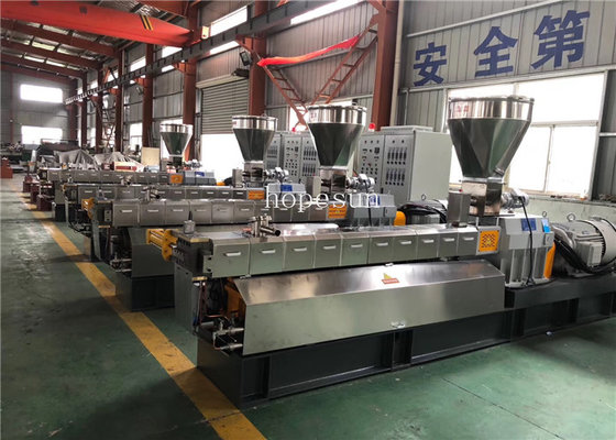 Conical Twin Screw Extruder / Plastic Extrusion Plant Anti Interference